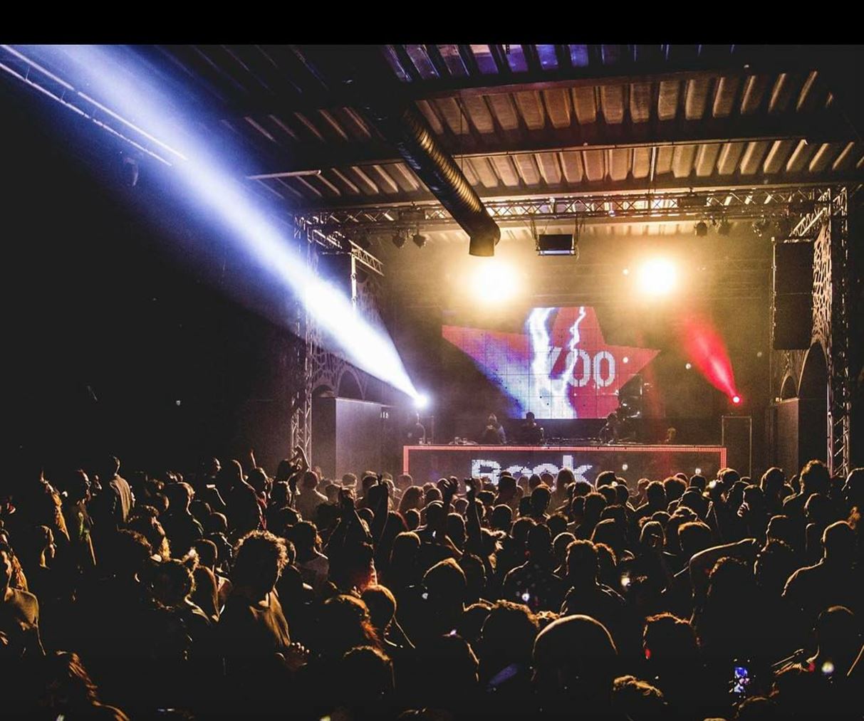 Discoteca-MadameButterfly8 - MADAM Butterfly